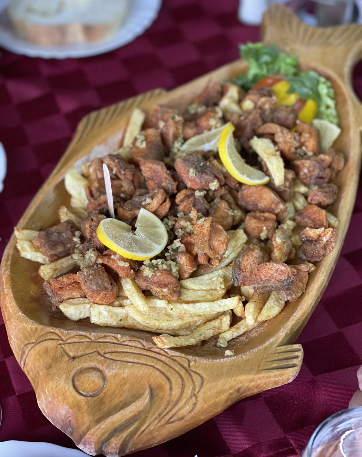 Otkrivamo gdje su najbolji baranjski čvarci od šarana - Skitnice.hr